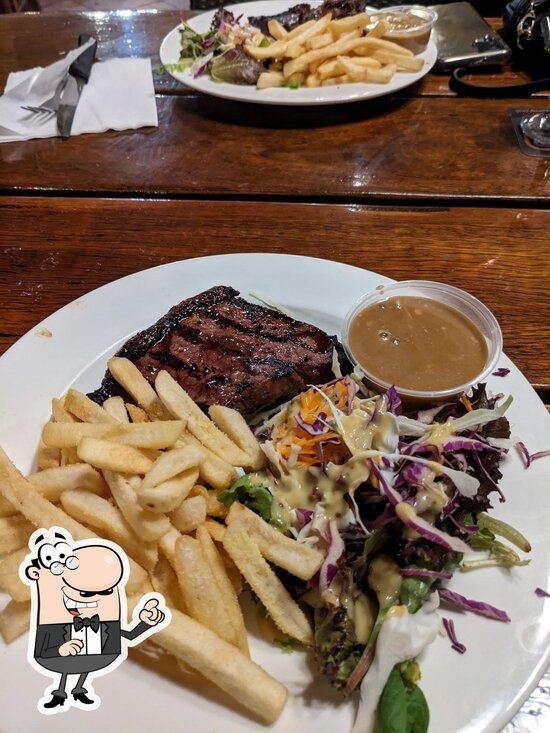 Banjo's Bar & Bistro, Cannonvale - Restaurant menu, prices and reviews