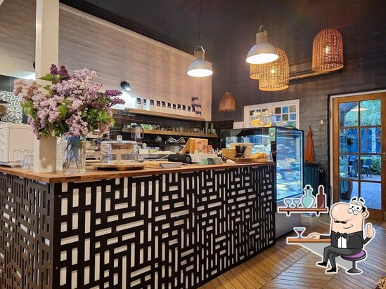 The Courtyard Coffee Shop, Cooma - Restaurant menu, prices and reviews