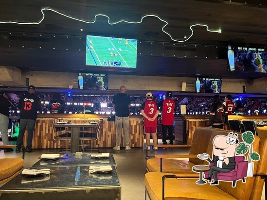 Bacardi Ocho Lounge restaurante, Miami (Park West) — carta, precios y ...