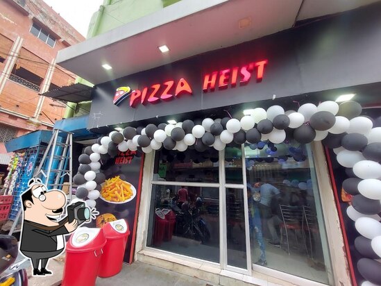 Menu at Pizza Heist, Jharia