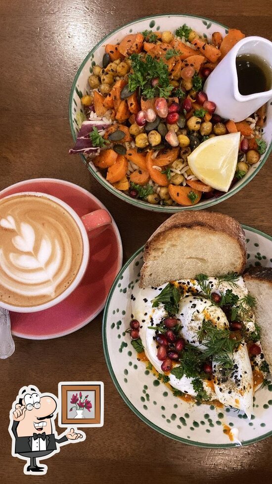 Devotions Café, Paris - Restaurant menu, prices and reviews