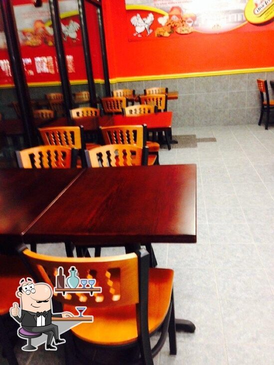 Dixie Lee, Oakville - Restaurant menu, prices and reviews