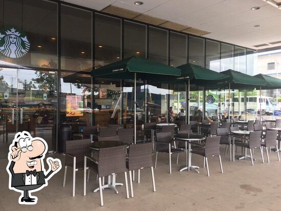 Menu at Starbucks, Mabalacat, Manuel A. Roxas Hwy