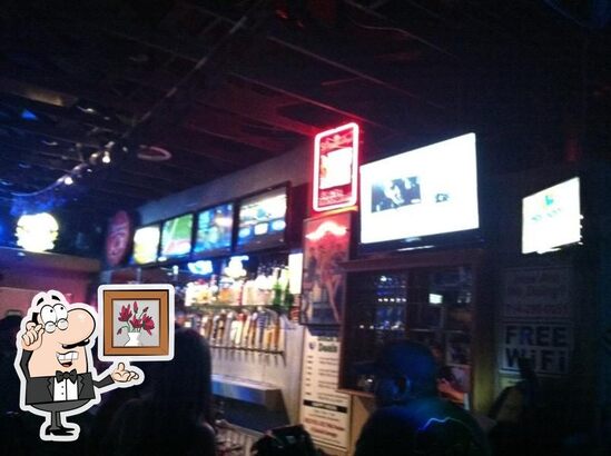 Slicks Billiards in Norco - Restaurant menu and reviews