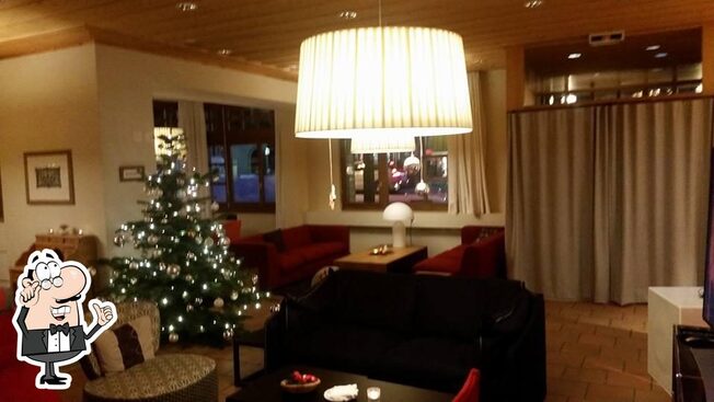 Hotel Krone Lenk, Lenk im Simmental, Kronenplatz 1 - Recensioni del ...