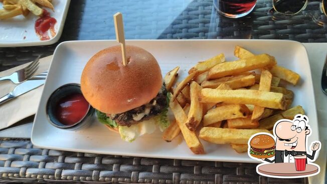 The Castle, Harrow, 30 West St in Harrow - Restaurant menu and reviews
