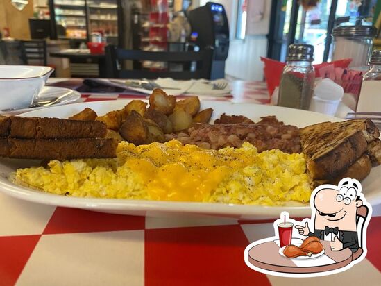 Di's Kornerstone Diner, McKeesport - Restaurant menu, prices and reviews