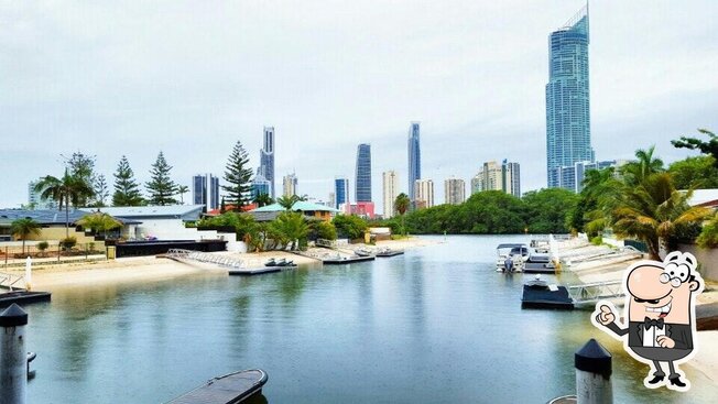 Edgewater Dining & Lounge in Surfers Paradise - Restaurant menu and reviews