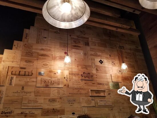 Menu at East End Cellars pub & bar, Adelaide, 25 Vardon Ave