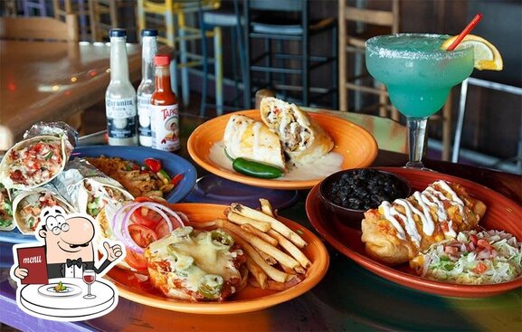 Nacho Hippo, 1160 Farrow Pkwy in Myrtle Beach - Restaurant menu and reviews