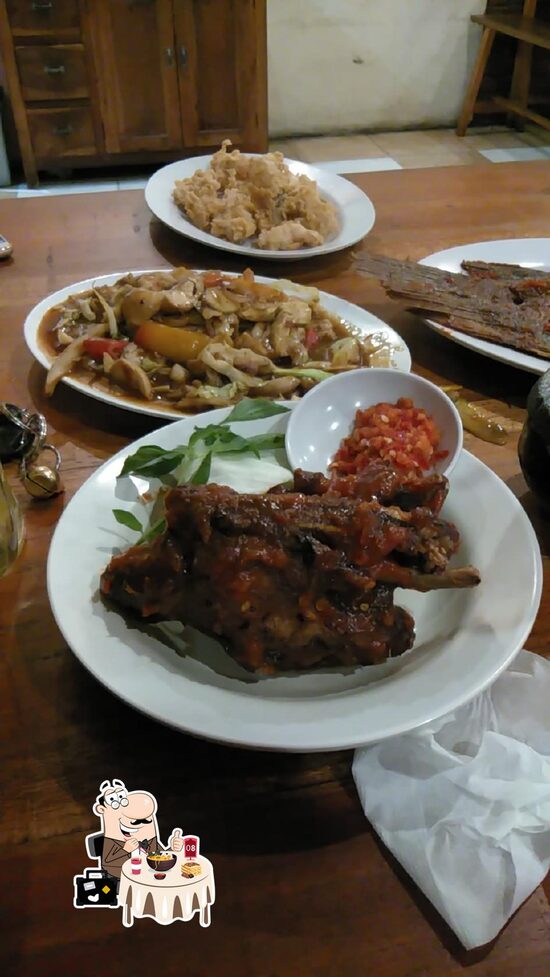 Bale Bebakaran Sutomo restaurant, Yogyakarta, Jl. Doktor Sutomo No.19 ...