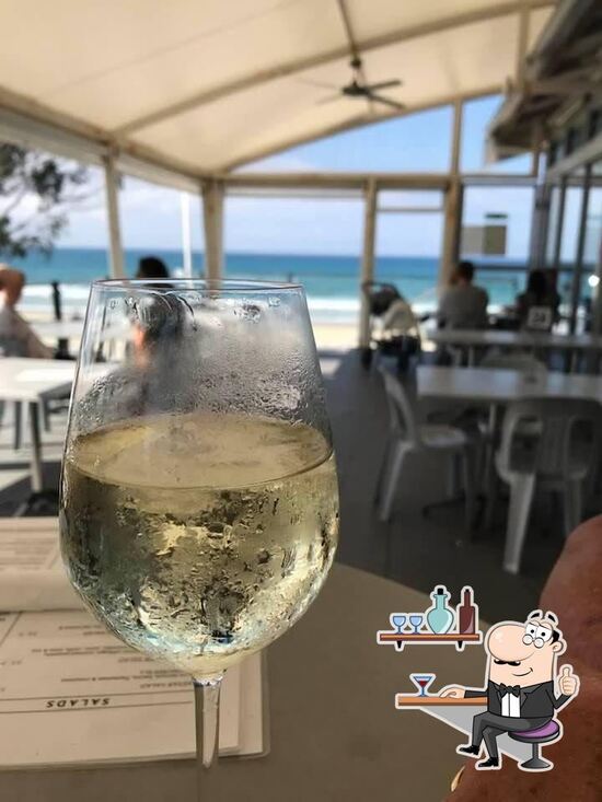 Nobby's Beach Surf Club, Mermaid Beach - Restaurant menu, prices and ...