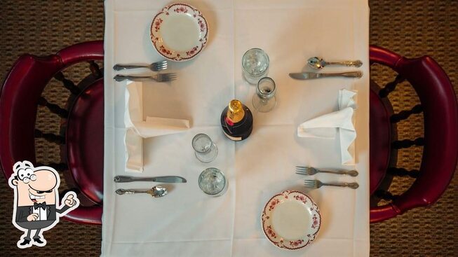 Old Colonial Inn in Kentland - Restaurant menu and reviews