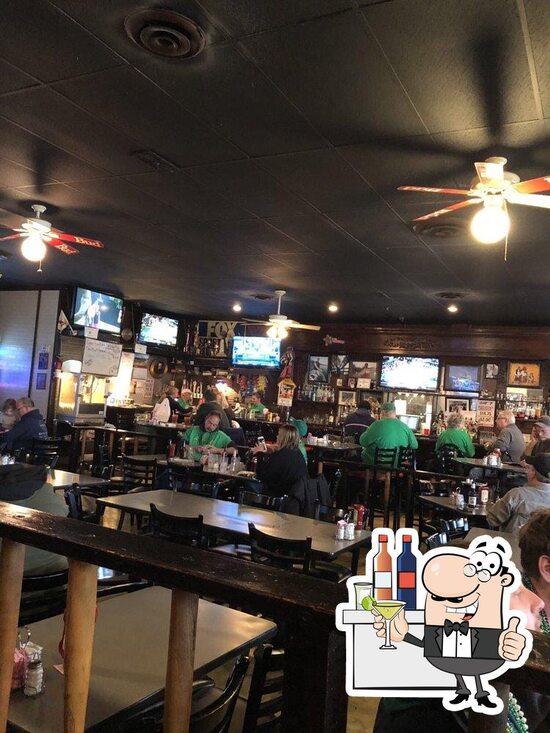 Menu at Locker Room pub & bar, Florissant, 10 Paddock Hills Plz