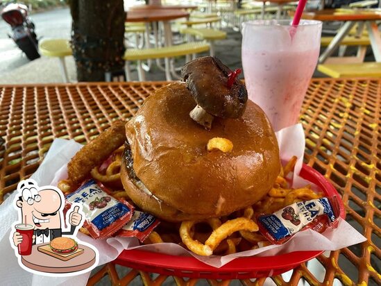 Triple XXX Rootbeer Drive-in in Issaquah - Restaurant menu and reviews
