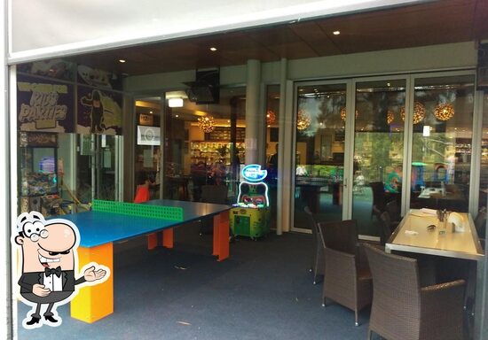 Springlake Hotel in Springfield Lakes - Restaurant menu and reviews
