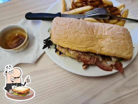 The Loaded Dog Hotel in Tarago - Restaurant reviews