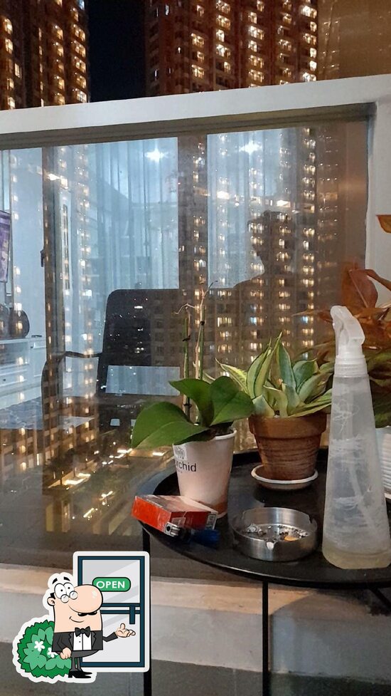 Hublife Taman Anggrek, West Jakarta - Restaurant menu, prices and reviews