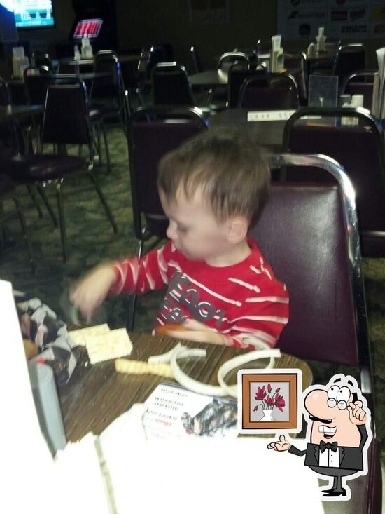 Finish Line Restaurant in Grand Island - Restaurant reviews