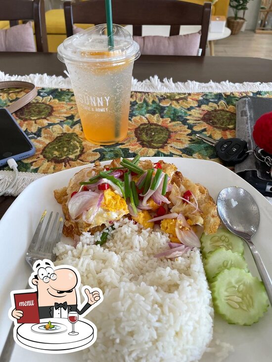 Sunny cafe and homey, Tha Sala - Restaurant reviews