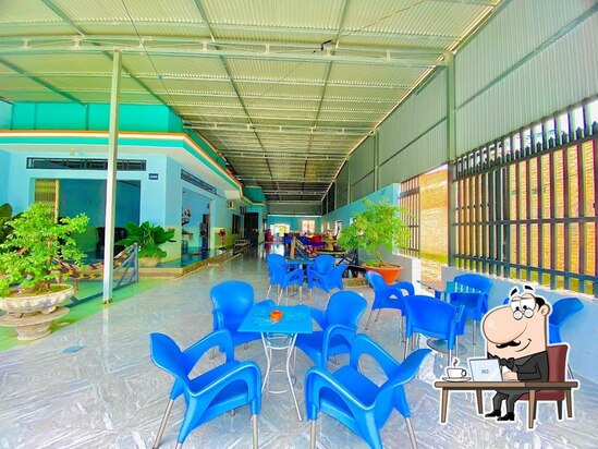 Cà Phê Hồng Thuý - Restaurant menu, prices and reviews