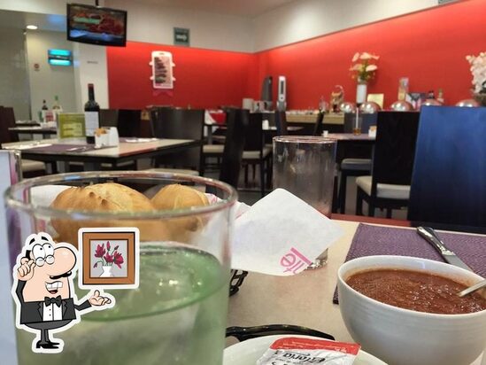 Restaurante Liverpool, Monterrey - Menú del restaurante, precios y reseñas