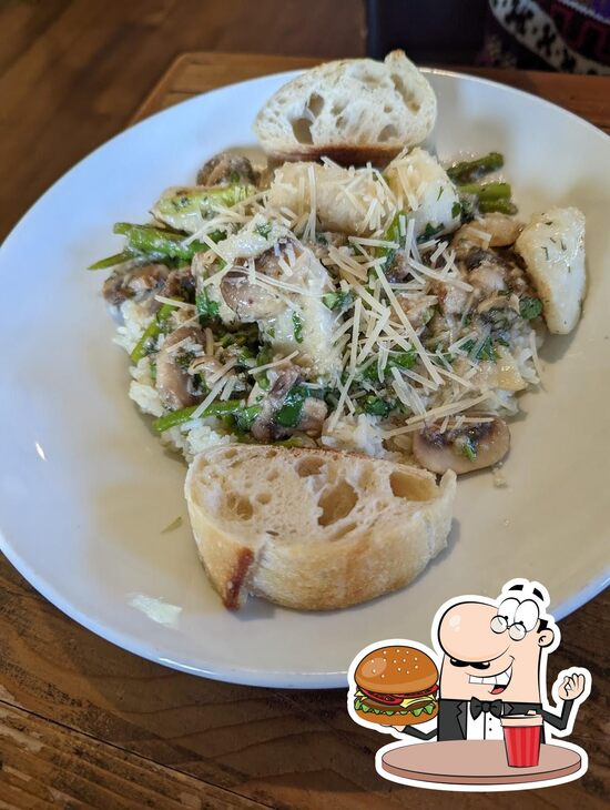 Pentagon Bistro & Martini Bar in Liberty Lake - Restaurant menu and reviews