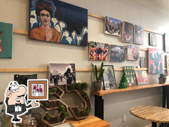 Paper Moon Cafe in San Jose - Restaurant menu and reviews
