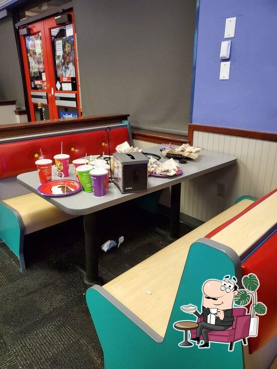 Chuck E. Cheese, Burbank - Menú del restaurante, precios y reseñas