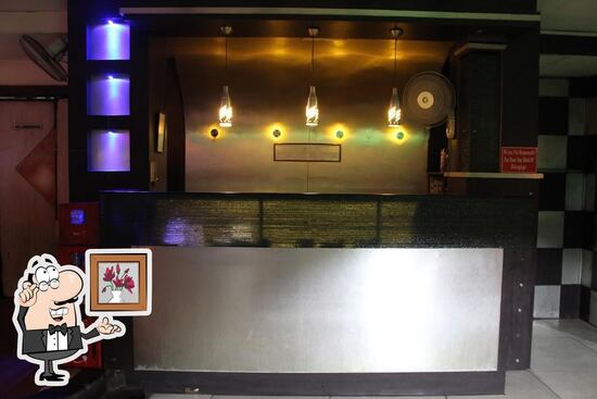 Glassy Junction Bar, Jalandhar, 924 G T Road - Restaurant menu and reviews