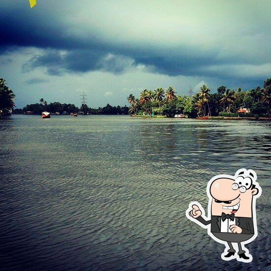 Peaceful Seafood Restaurant Alleppey (Alappuzha), Mullakkal ...