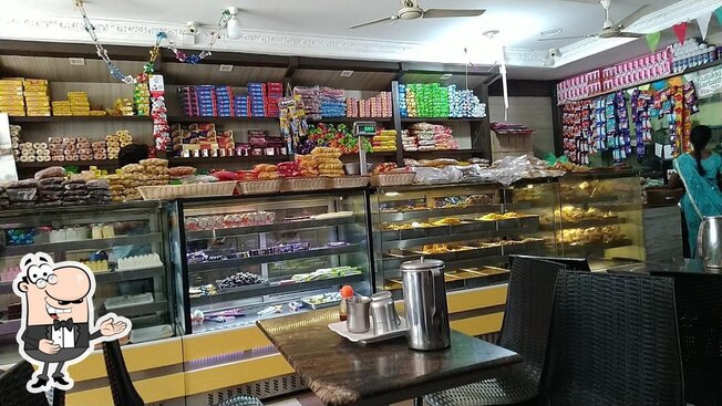 Menu at Prince bakery, Chinnalapatti