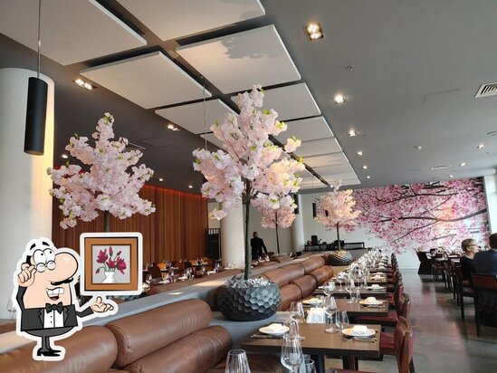Mango Tree, London - Restaurant menu, prices and reviews
