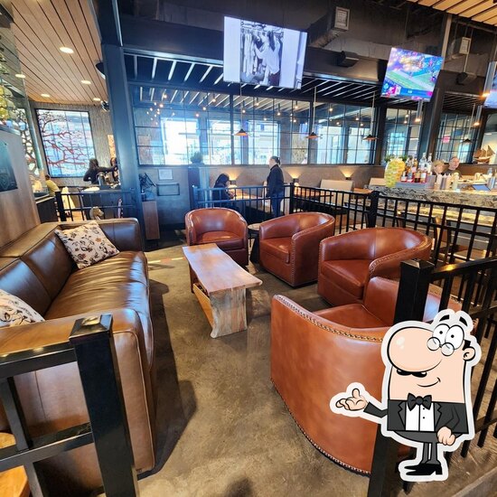 Redstone American Grill, Dresher - Restaurant menu, prices and reviews