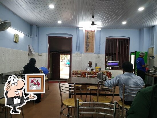 Trivandrum bar Association canteen, Thiruvananthapuram - Restaurant ...