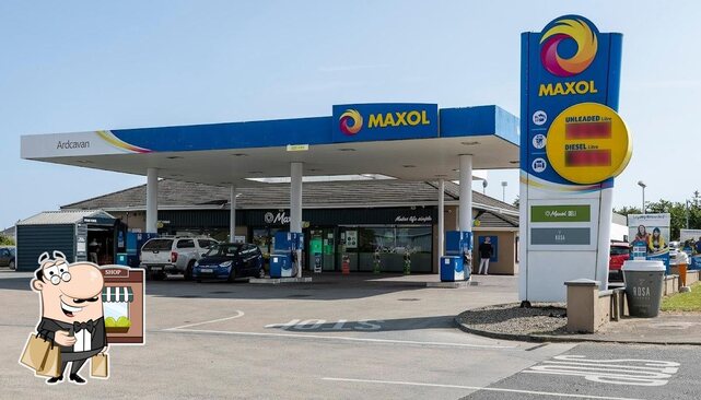 Maxol Service Station Ardcavan in Castlebridge
