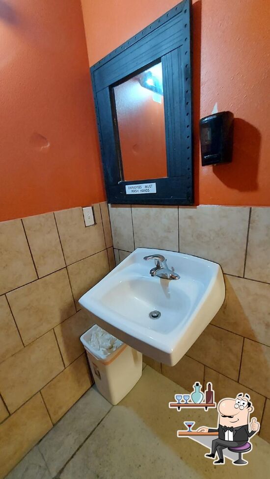 NOVA BAR & RESTAURANT, Quincy - Restaurant menu, prices and reviews