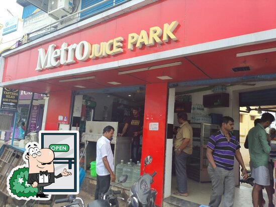 Menu at Metro Juice park, Chennai, W3CR+JVW
