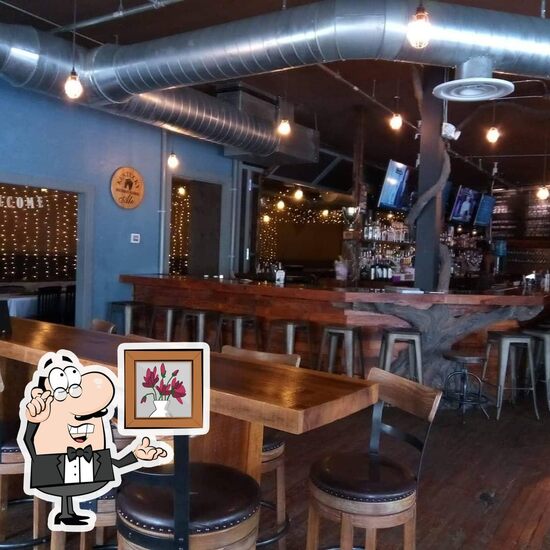 Iron Oak Post in Melbourne - Restaurant menu and reviews