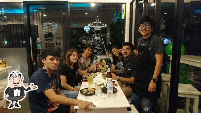 Alien Cafe, Bangkok - Restaurant reviews