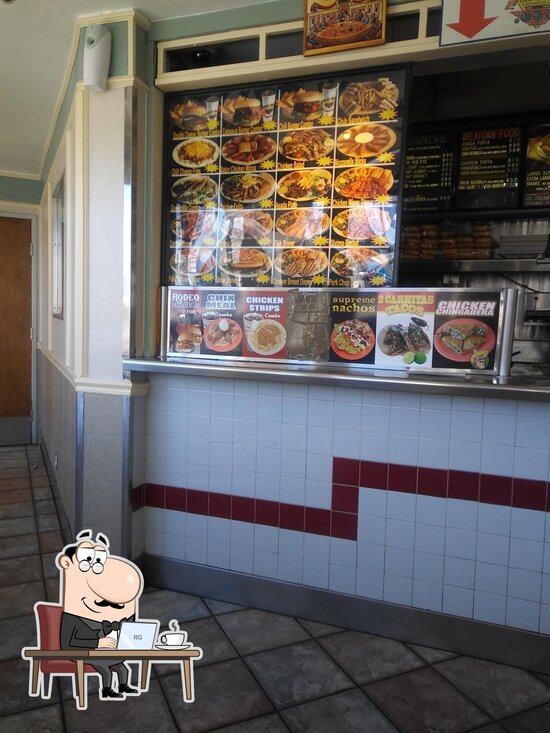 Tom's Junior Burger, Los Angeles - Restaurant menu, prices and reviews