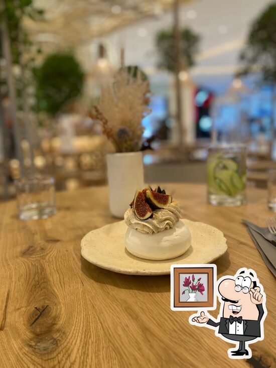 Angel Cakes Dubai Mall, Dubai - Restaurant menu, prices and reviews