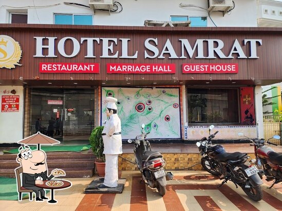 Hotel Samrat, Khurdha, Collector's Office Chowk - Restaurant reviews