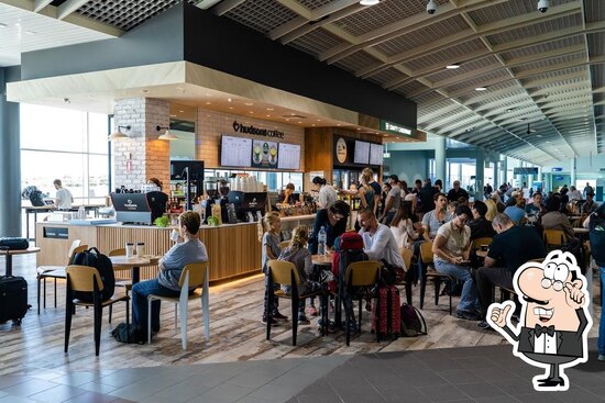 Menu at Hudsons Coffee, Aeroglen, T1 International Terminal