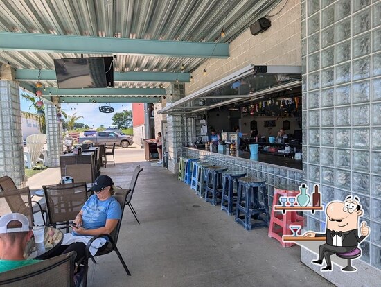 Snappers & Parks Boat Club, Okoboji - Restaurant menu, prices and reviews