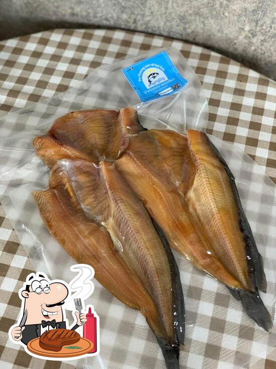 ป้าเทืองปลาแดดเดียว (Pa-Taeung sun-dried fish), Sena - Menú del ...