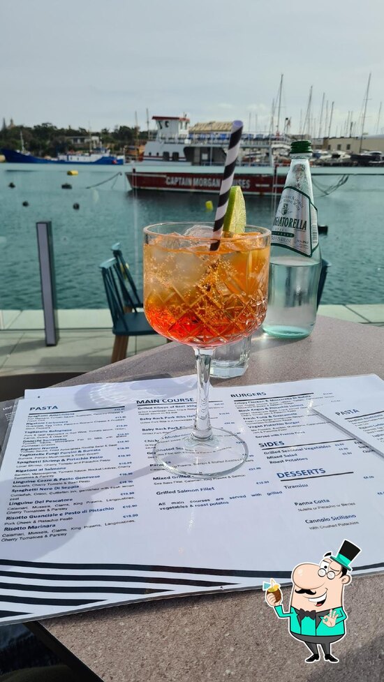Menu at Aqualuna restaurant, Gzira
