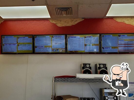 Moe's Fish Chicken & Grill, Zion - Restaurant menu, prices and reviews