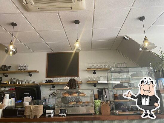 Liloo Coffee & Kitchen, London - Restaurant menu, prices and reviews