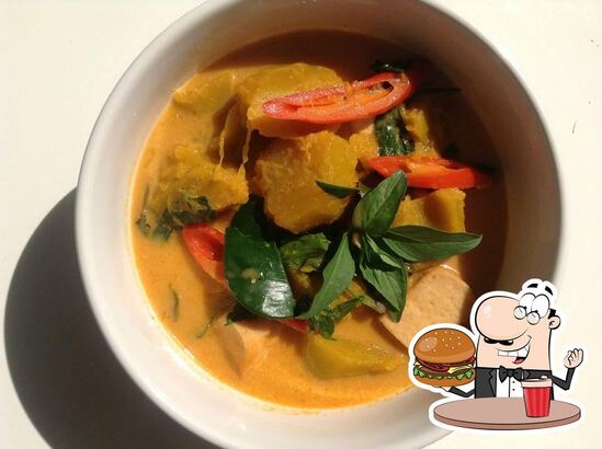 กิ๋นลำ มังสวิรัติ Kin-Lum Vegetarian restaurant, Chiang Mai ...